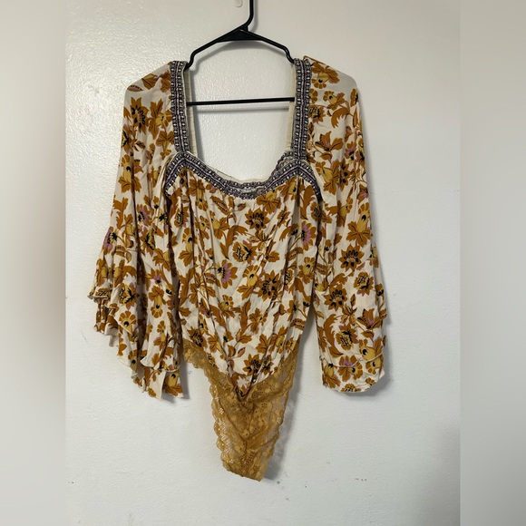 Free People | Tops | Free People Floral Bodysuit In Mustard And Cream ...